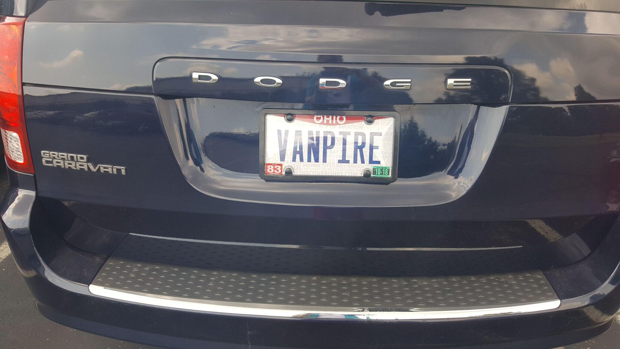 25 Cool, Funny, and Weird License Plates on the Road! | LookupAPlate